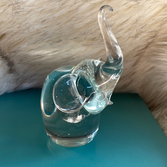 Accents | Vintage Glass Elephant Figurine Paperweight | Poshmark